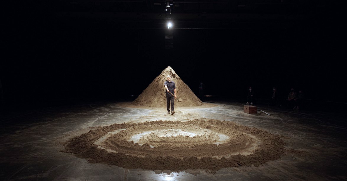 Sisyphus (2024) par Victor Pilon