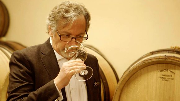Sour Grapes (2016) by Reuben Atlas, Jerry Rothwell