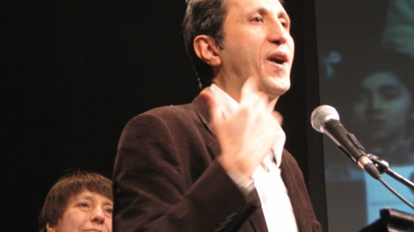 À Contre-courant (2012) par Lisa Sfriso