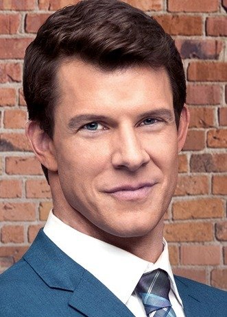 Eric Mabius