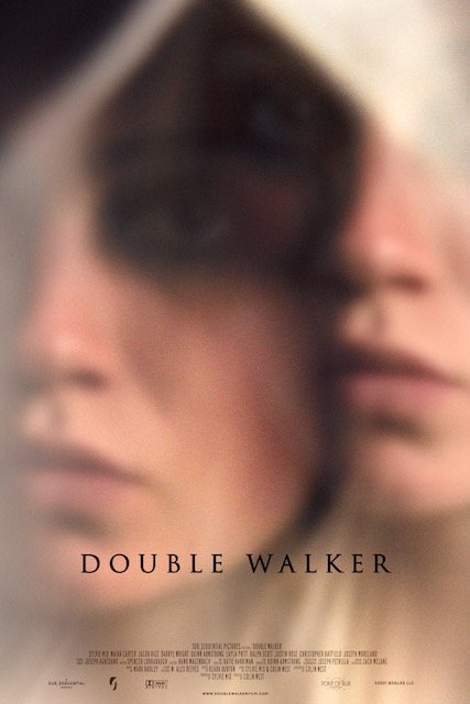 Double Walker (2021) par Colin West